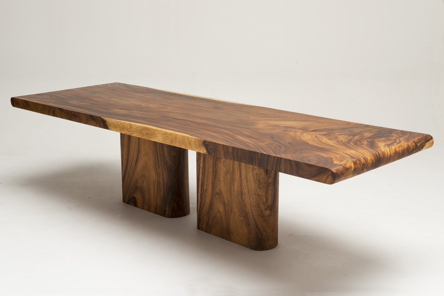 Chista / Furniture / Large Tables / Suar Dining Tables